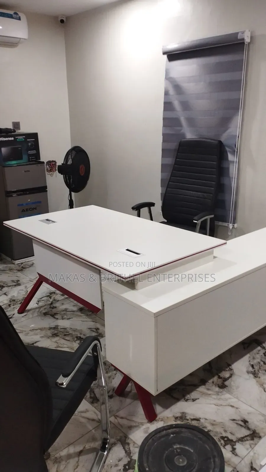 1.6miter Classy Office Desk in Ikoyi - Furniture, Makas Brithel ...