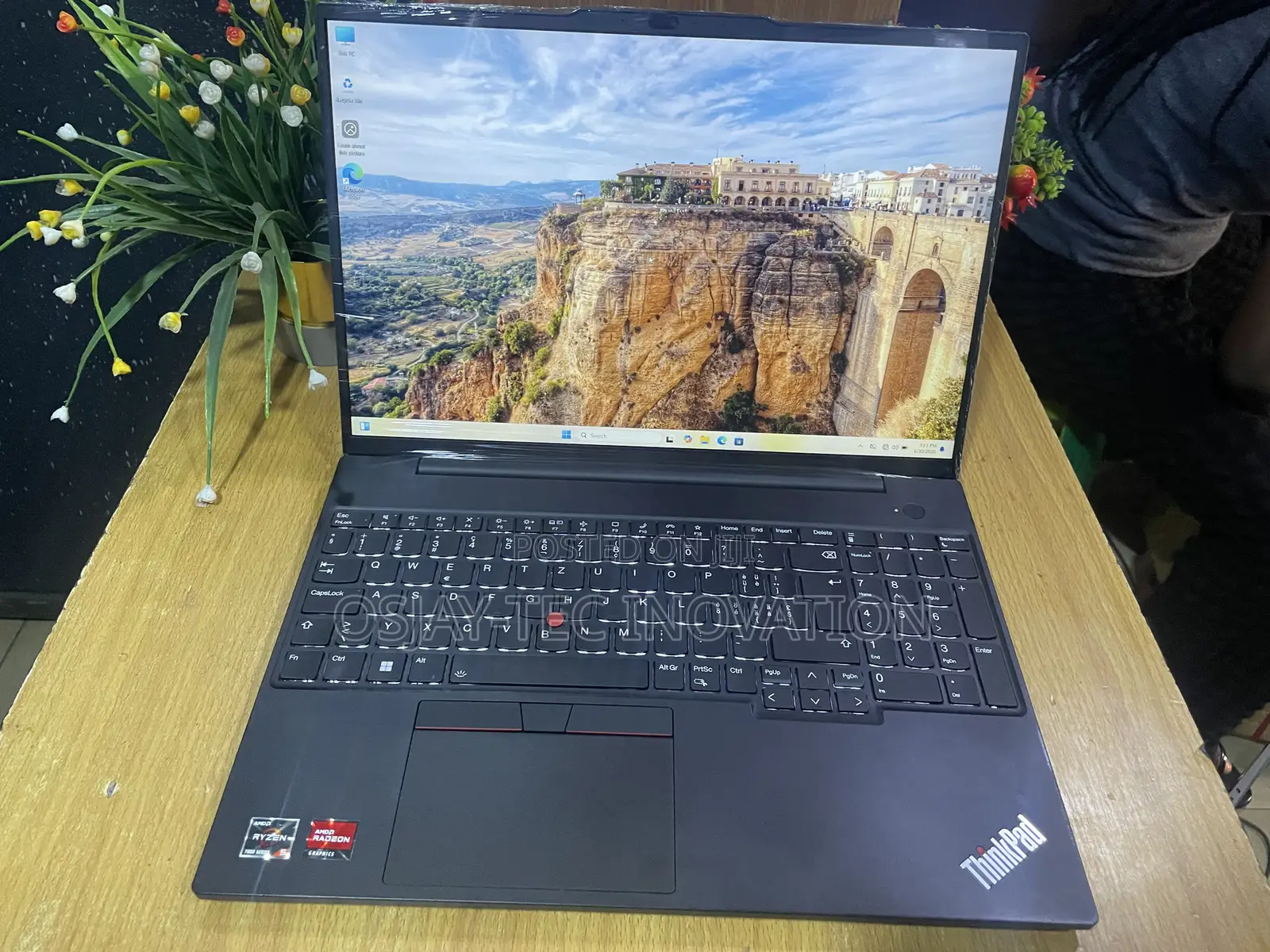 Laptop Lenovo Thinkpad E16 G1 24GB AMD Ryzen 5 SSD 512GB in Benin City ...