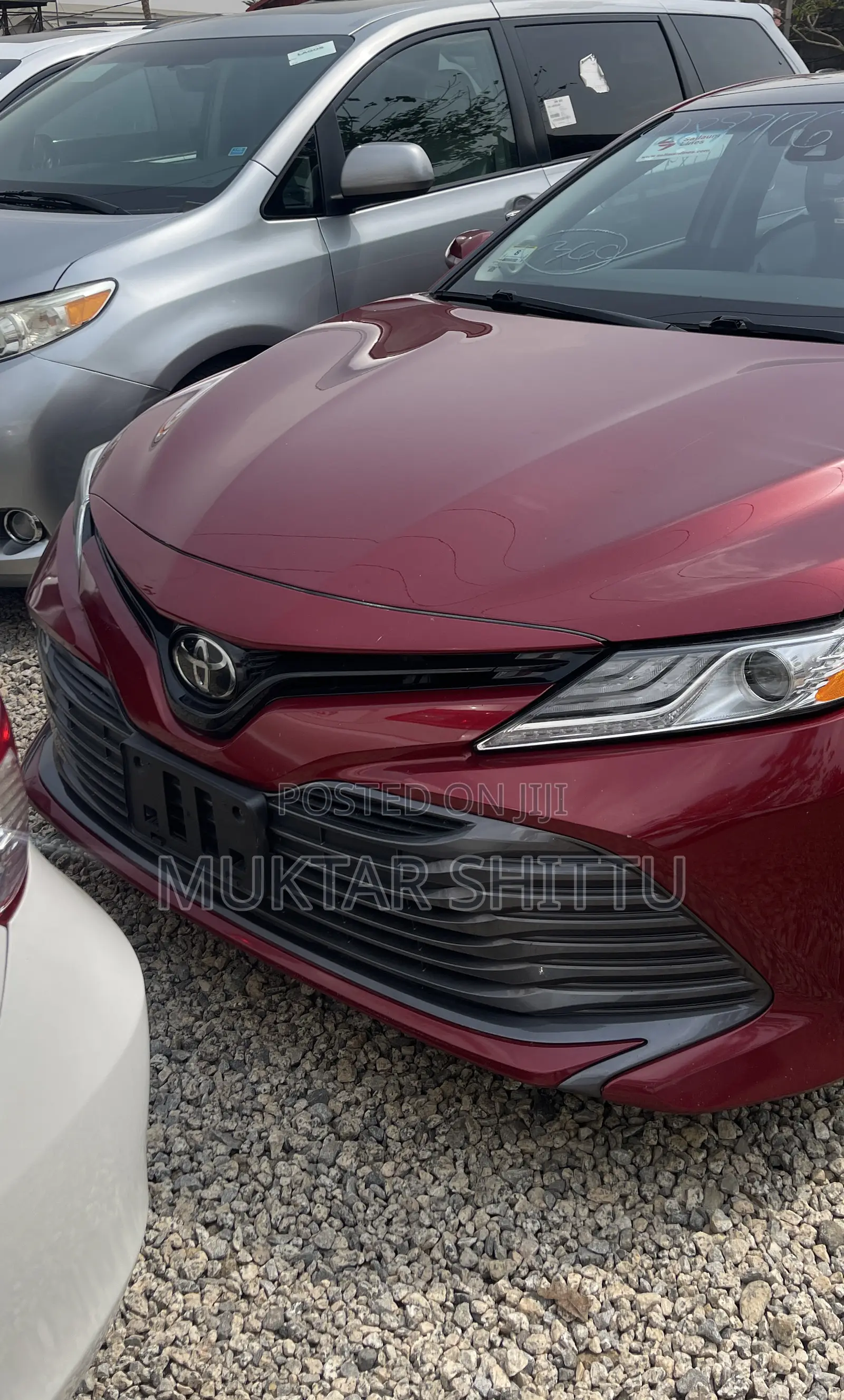Toyota Camry XLE (2.5L 4cyl 8A) 2019 Red in Central Business District ...