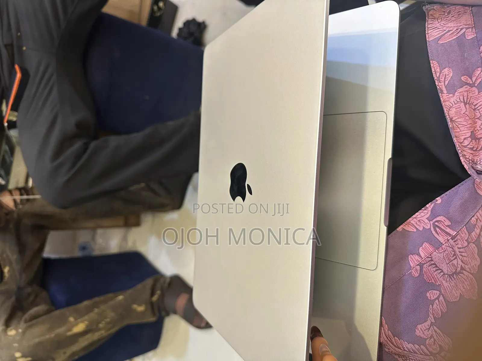 Laptop Apple MacBook Air 2024 M3 13-Inch 16GB Apple M3 SSD 256GB in Ikeja - Laptops & Computers ...