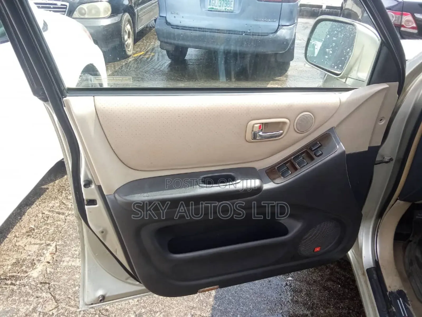 Toyota Highlander 2004 Silver in Surulere - Cars, Hardy Smart | Jiji.ng