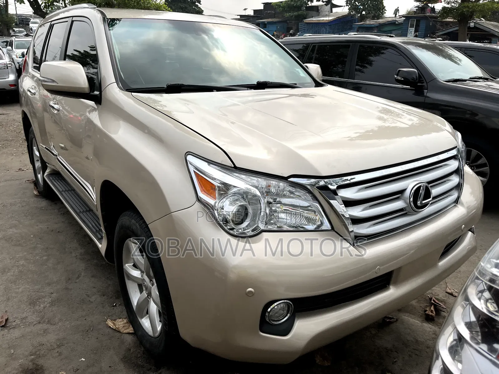 Lexus GX 2012 Gold in Apapa - Cars, Zobanwa Motors | Jiji.ng