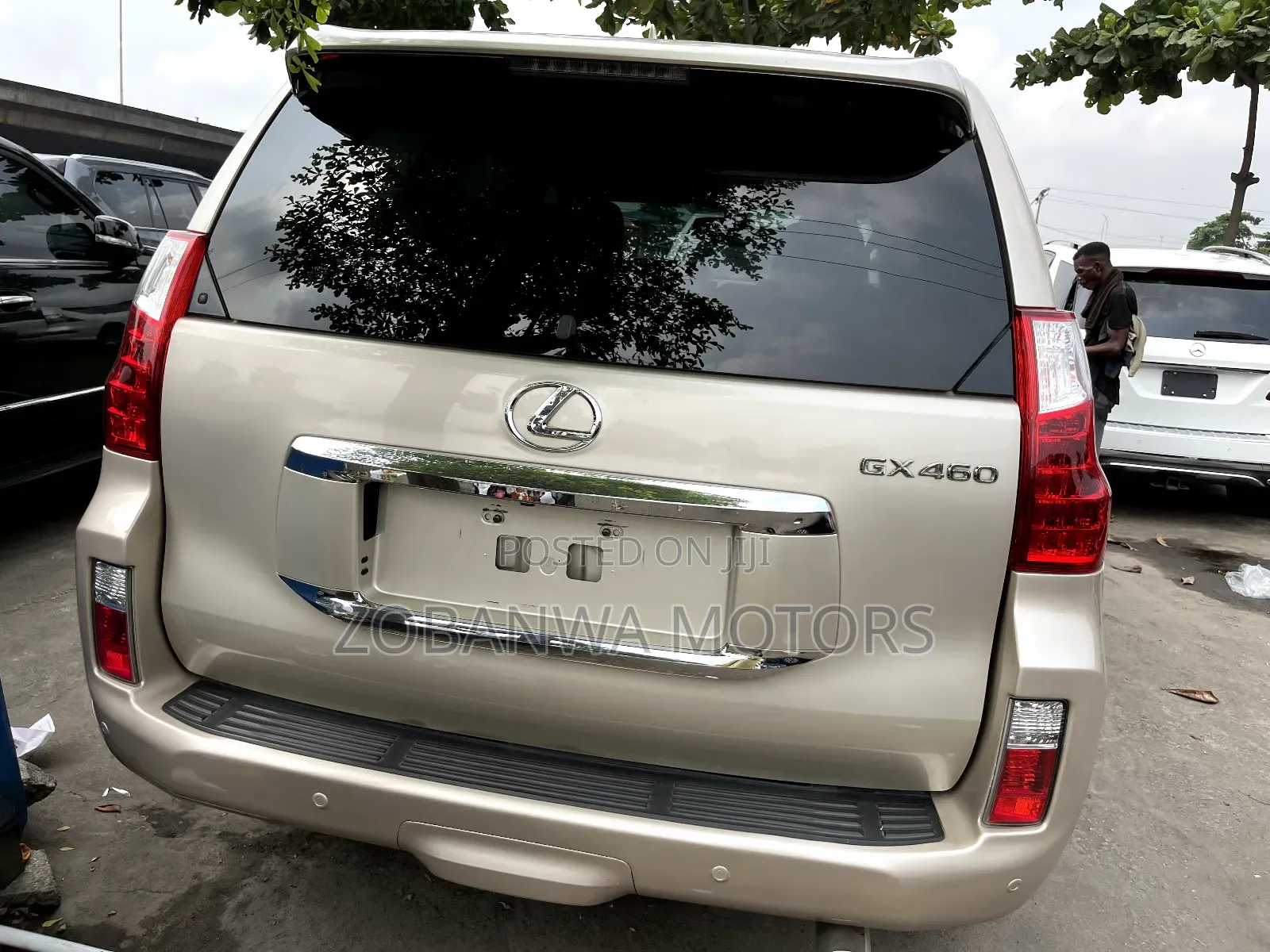 Lexus GX 2012 Gold in Apapa - Cars, Zobanwa Motors | Jiji.ng