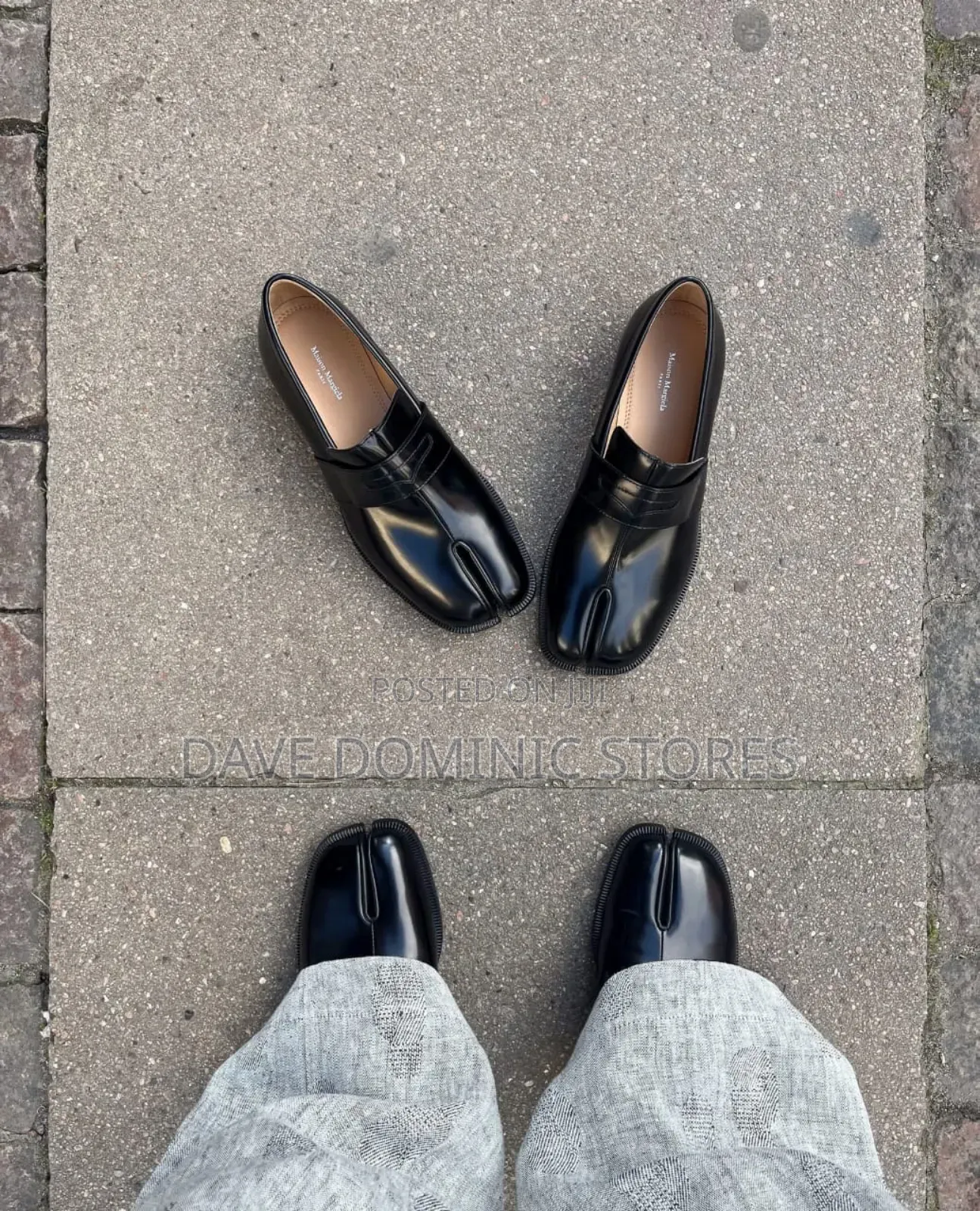 The Maison Margiela Signature Tabi Split-Toe Loafers in Ajah - Shoes ...