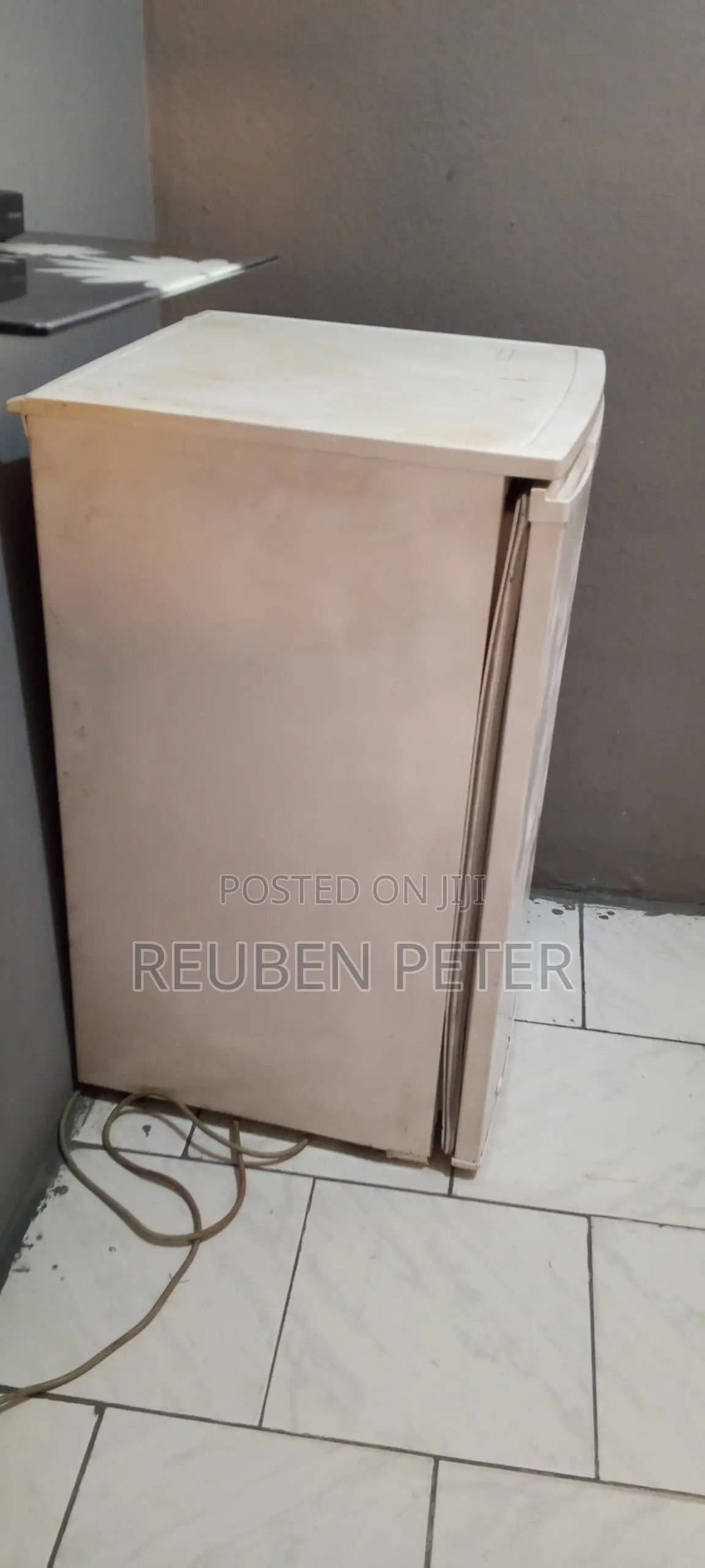 Small Fridge in Port-Harcourt - Home Appliances, Reuben Peter | Jiji.ng