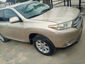 Toyota Highlander 2012 Gold in Port-Harcourt - Cars, Saban Global ...