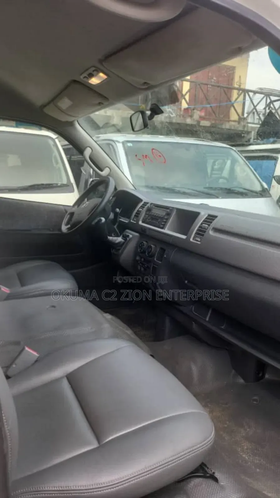 Toyota HiAce 2005 White in Mushin - Buses & Microbuses, Mr Okuma | Jiji.ng