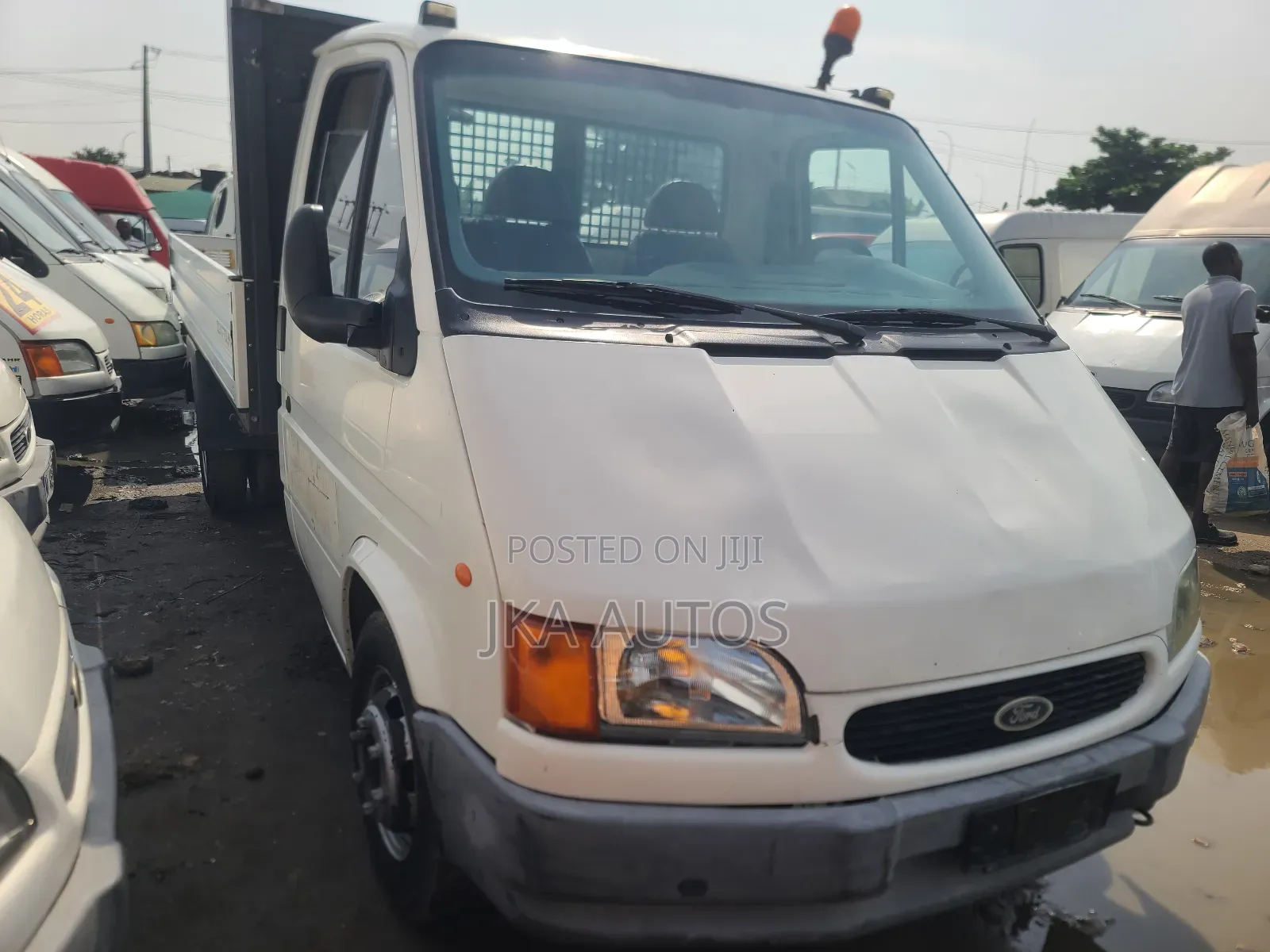 Ford Truck White in Apapa - Trucks & Trailers, Olujide Kehinde | Jiji.ng