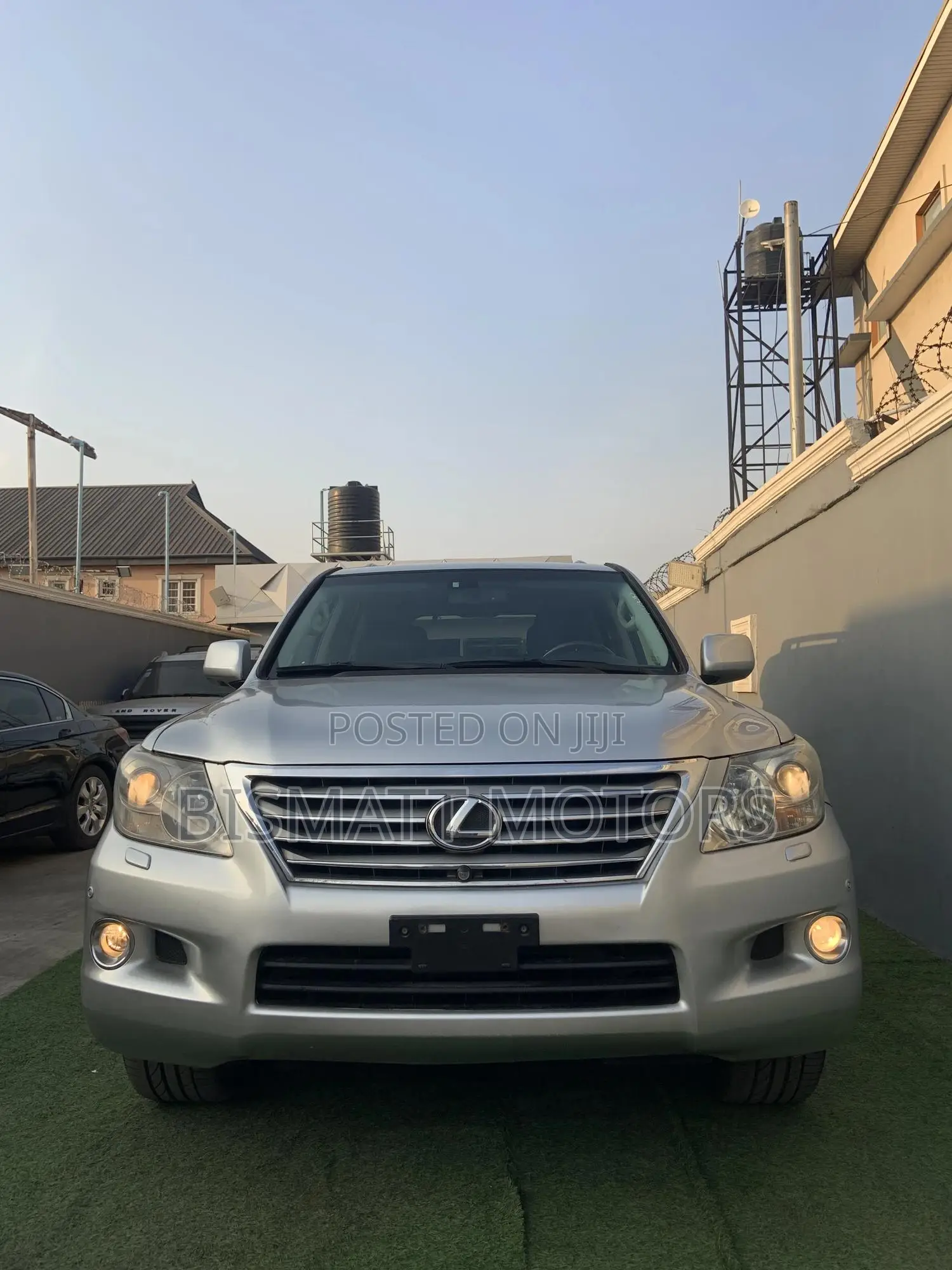 Lexus LX 570 2011 Silver in Ikeja - Cars, Bismatt Global Motors | Jiji.ng