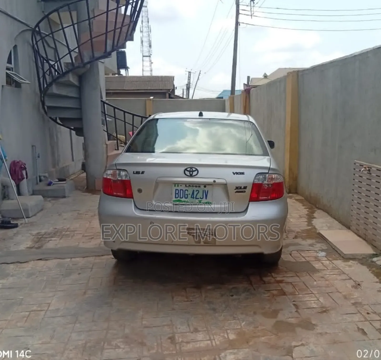 Toyota Vios 2009 Silver in Surulere - Cars, Divine Favour Eze | Jiji.ng