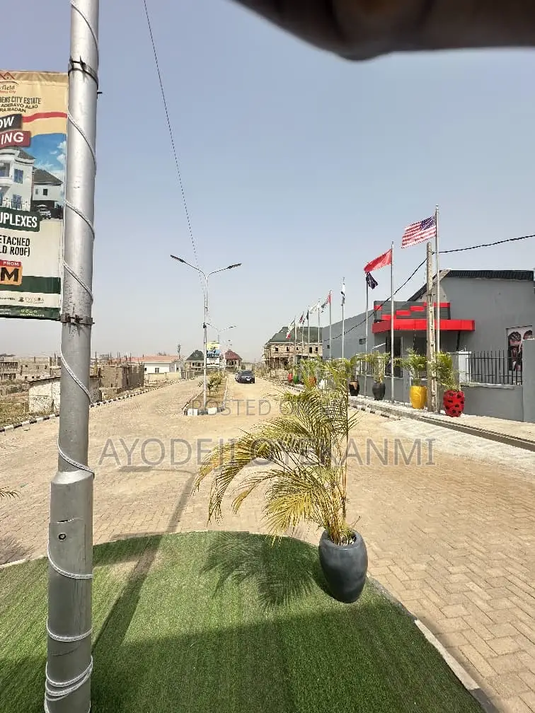 Rayfield Gardens Monatan for sale - Ayodeji Oyekanmi Price: ₦ ...