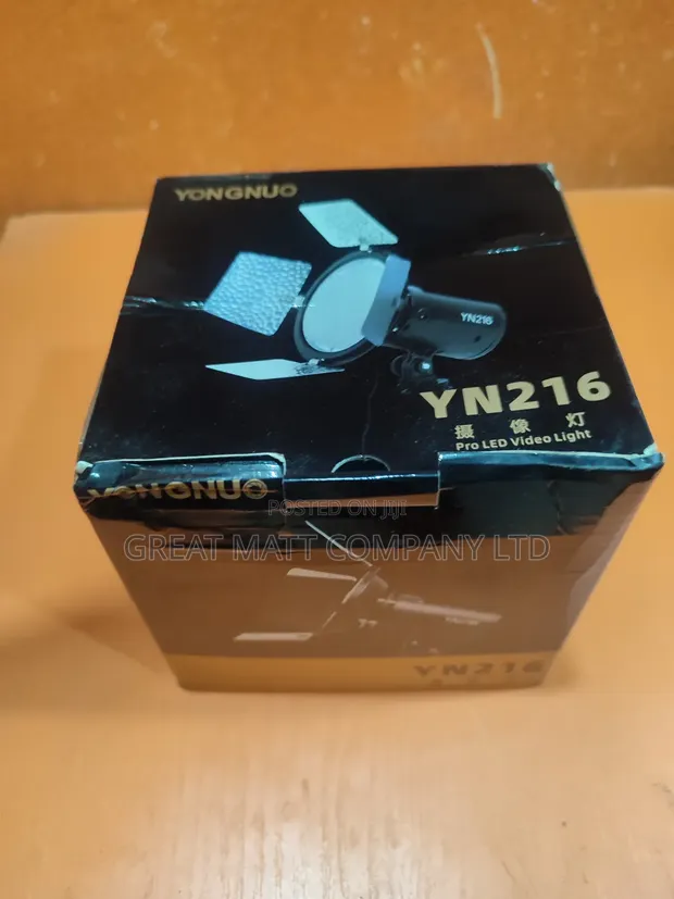 Yongnuo 216