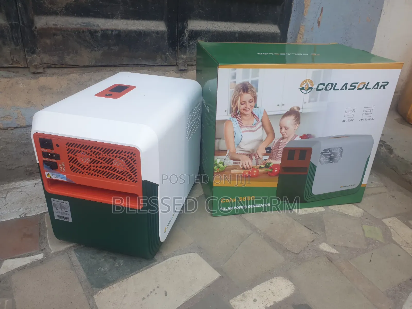 Powerful 3.6kwh Cola Solar Generator With 4 × 300w Solar Panels in Uyo ...