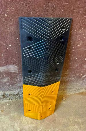 Heavy Duty Speed Bump Breaker 50mm/70mm Thickness By 1 Meter Long in ...