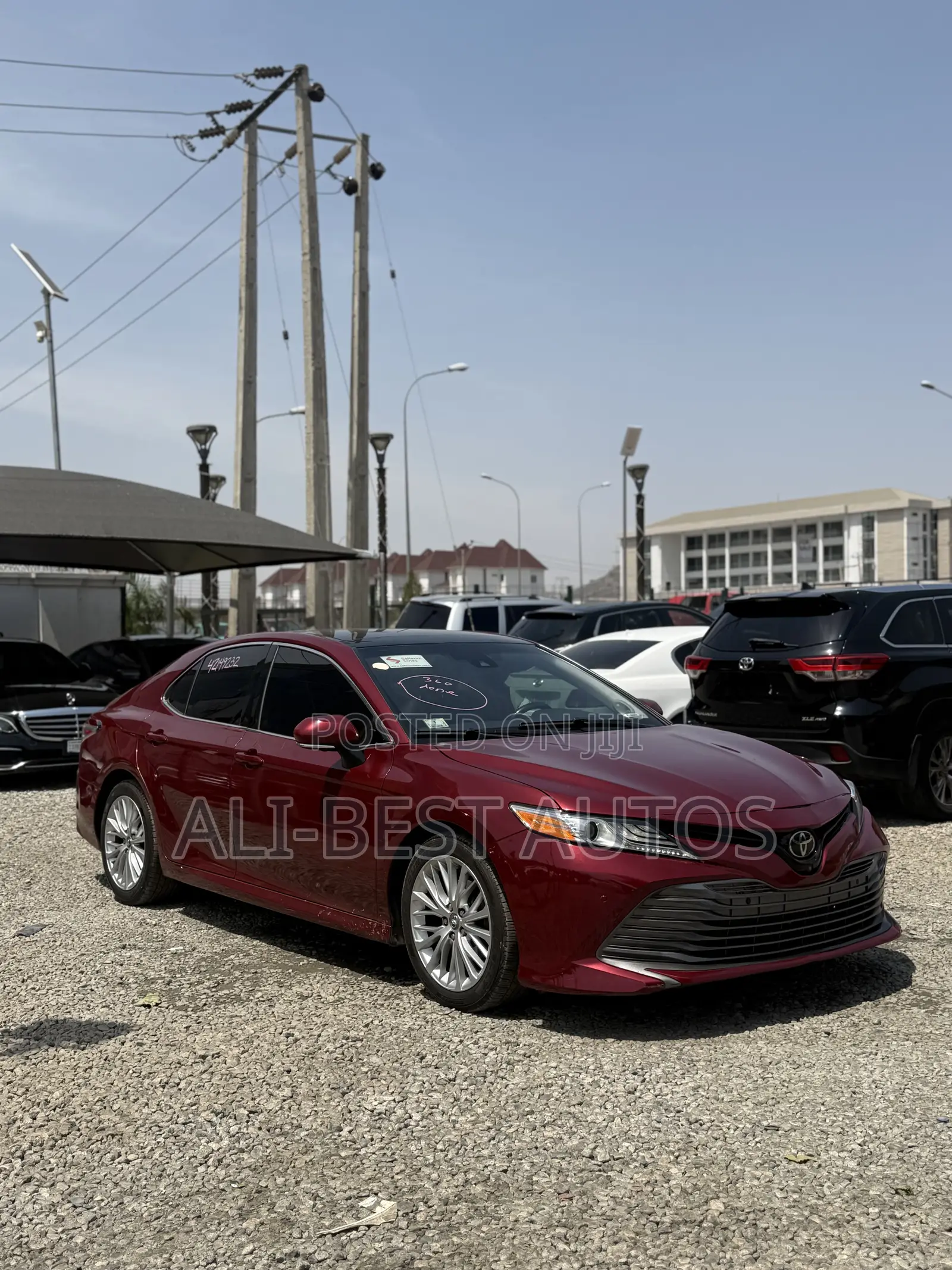 Toyota Camry XLE V6 FWD (3.5L 6cyl 8AM) 2018 Red in Gwarinpa - Cars ...