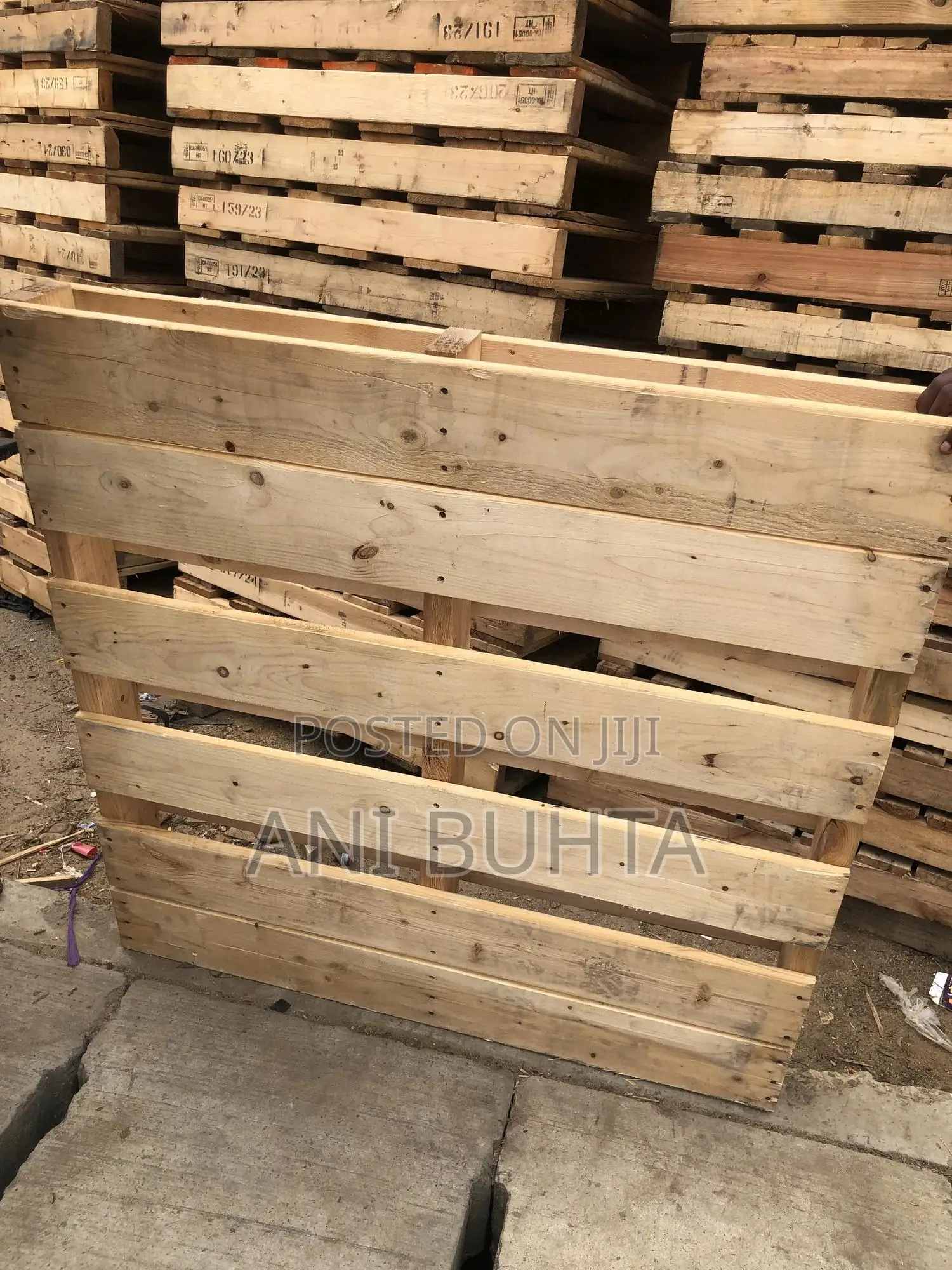 Wooden Pallets for sale - Ani Buhta Price: ₦ 25,000 on Jiji.ng [Port ...