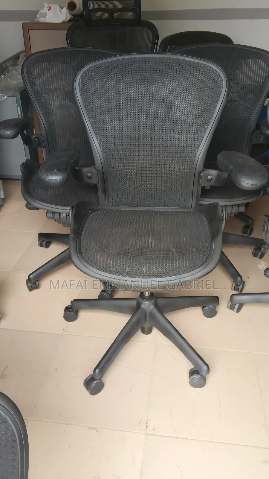 Aeron Hammer Miller Chair Classic for sale - Mafai Emmanuel Gabriel ...