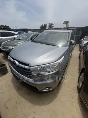 Toyota Highlander 2016 Silver for sale - BIG M AUTOS Price: ₦ ...