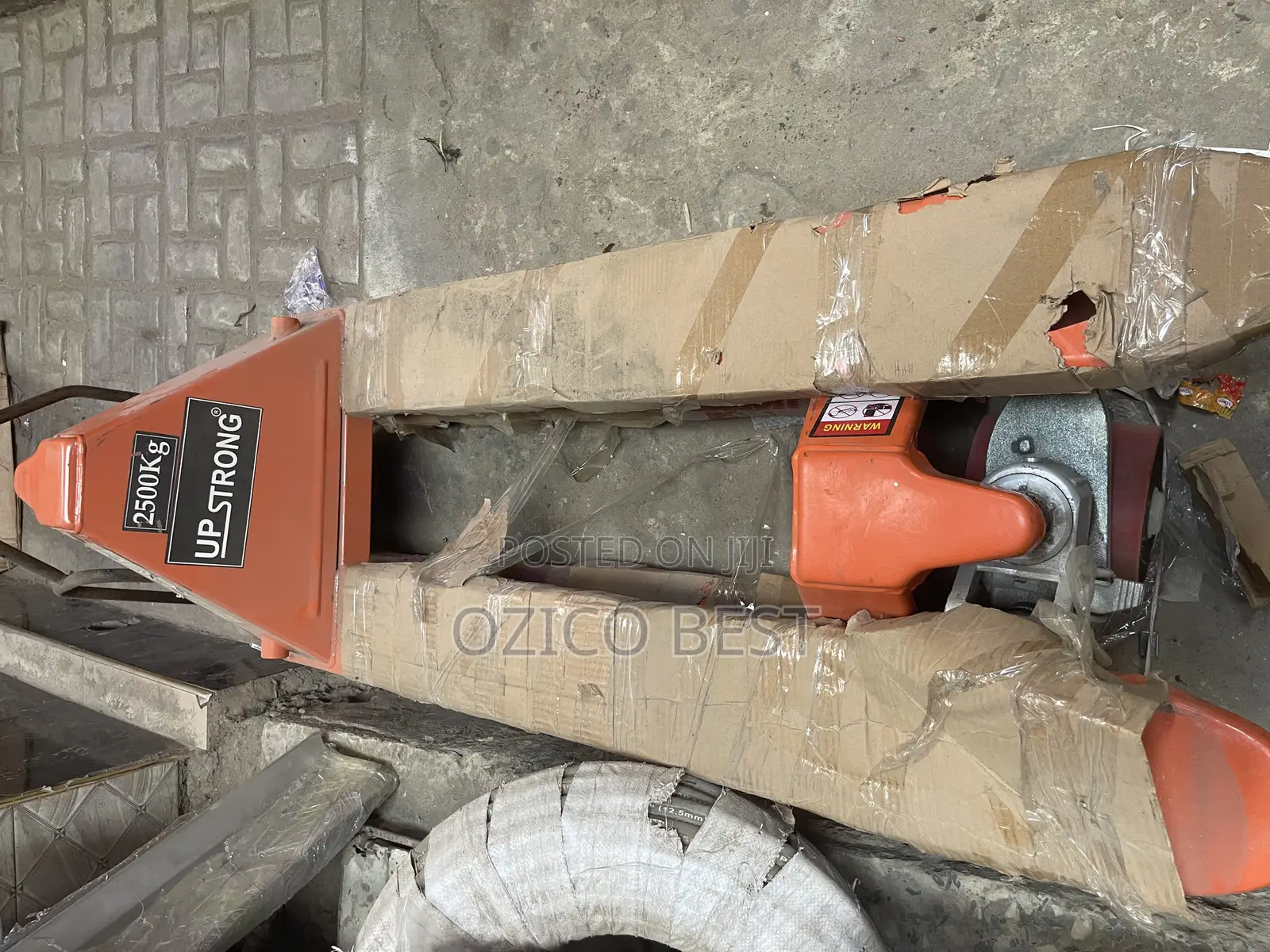 2500kg Industrial Hand Pallet Truck for sale - OZICO BEST Price: ₦ ...
