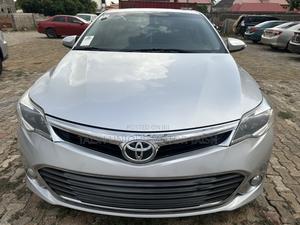 Toyota Camry XLE V6 4dr Sedan (3.5L 6cyl 6A) 2013 Silver for sale ...