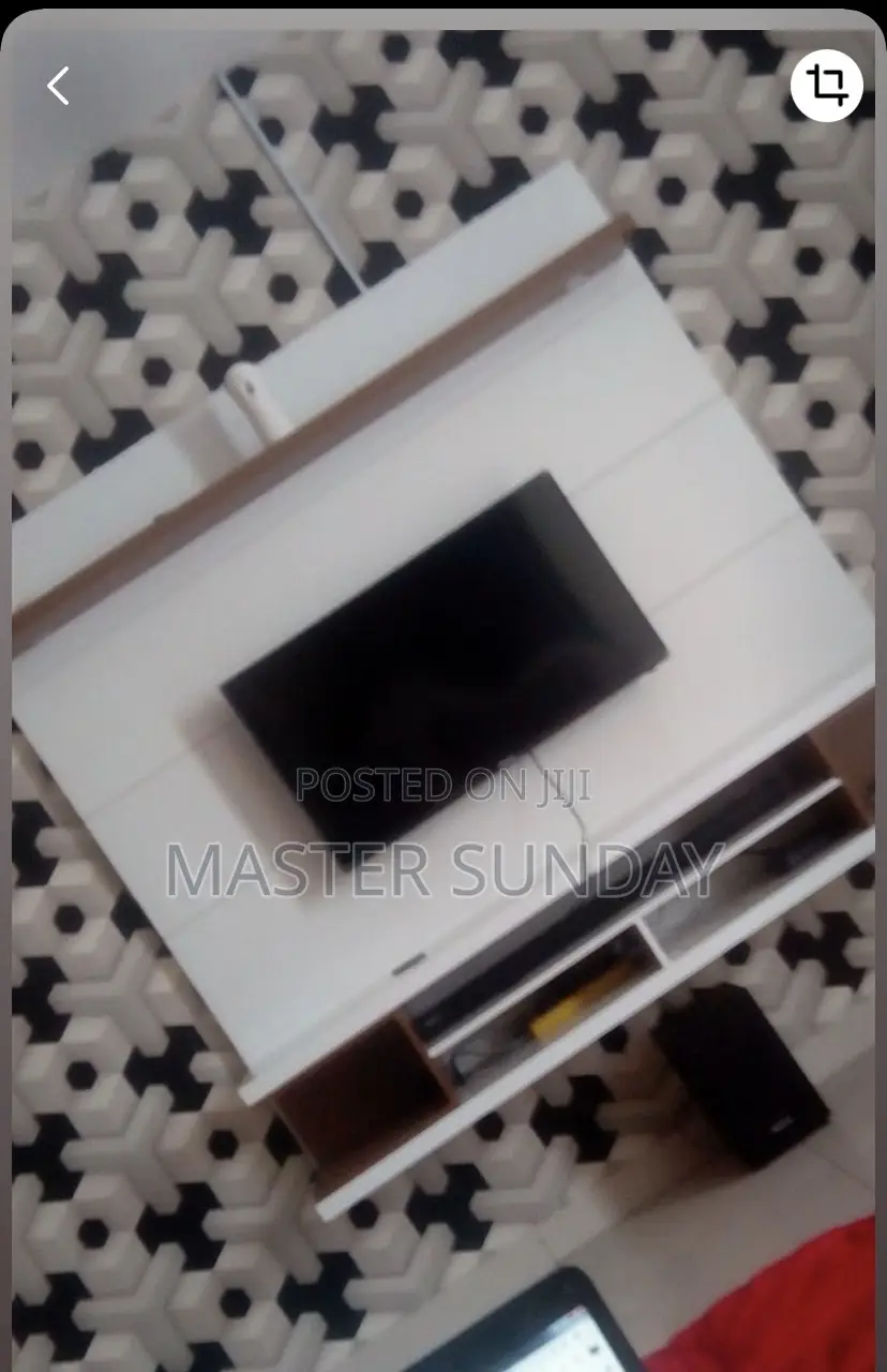 Tv Console for sale - Master Sunday Price: ₦ 120,000 on Jiji.ng [Lekki]