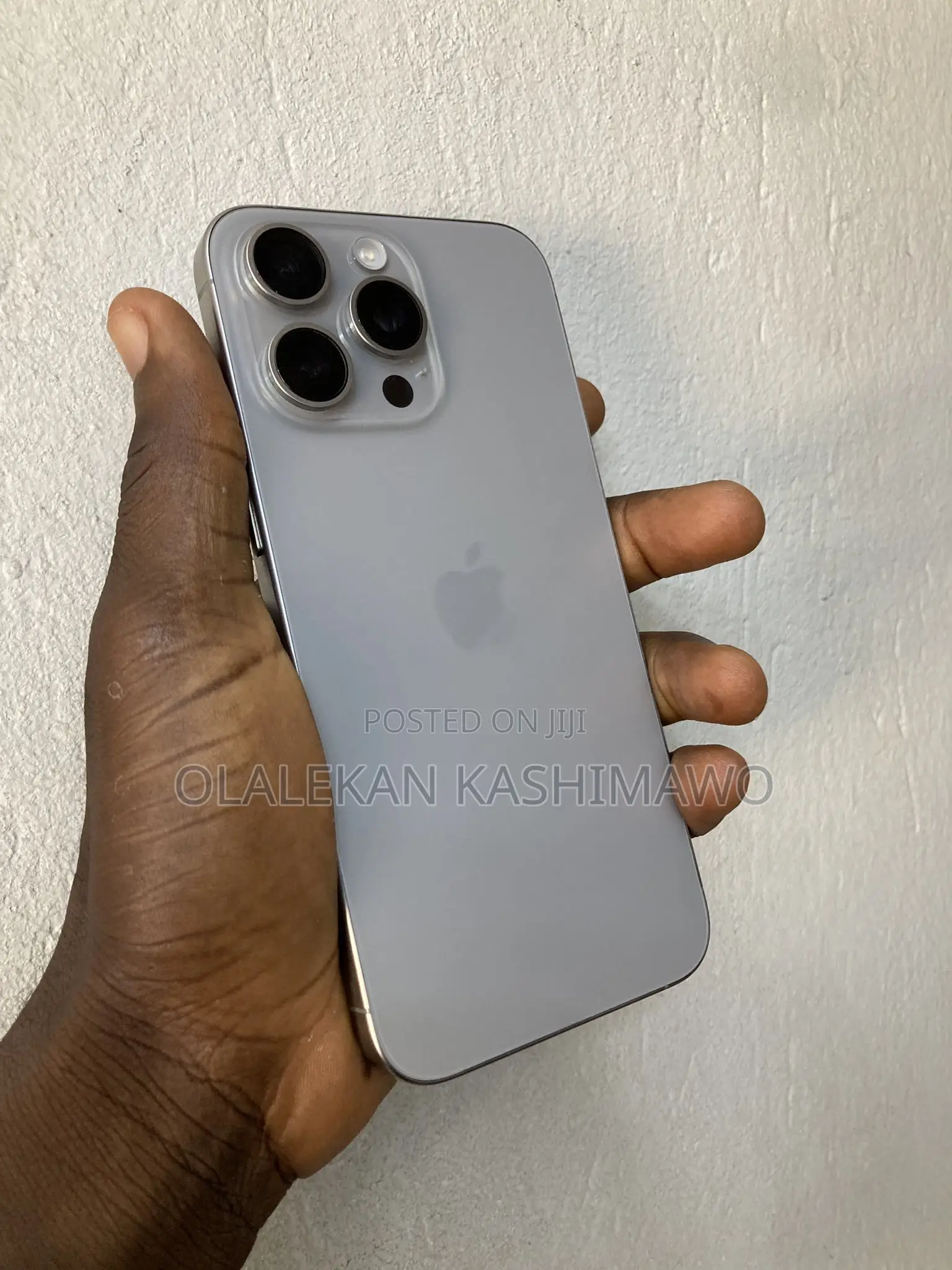 Apple iPhone 15 Pro Max 256 GB Silver for sale - Olalekan Kashimawo ...