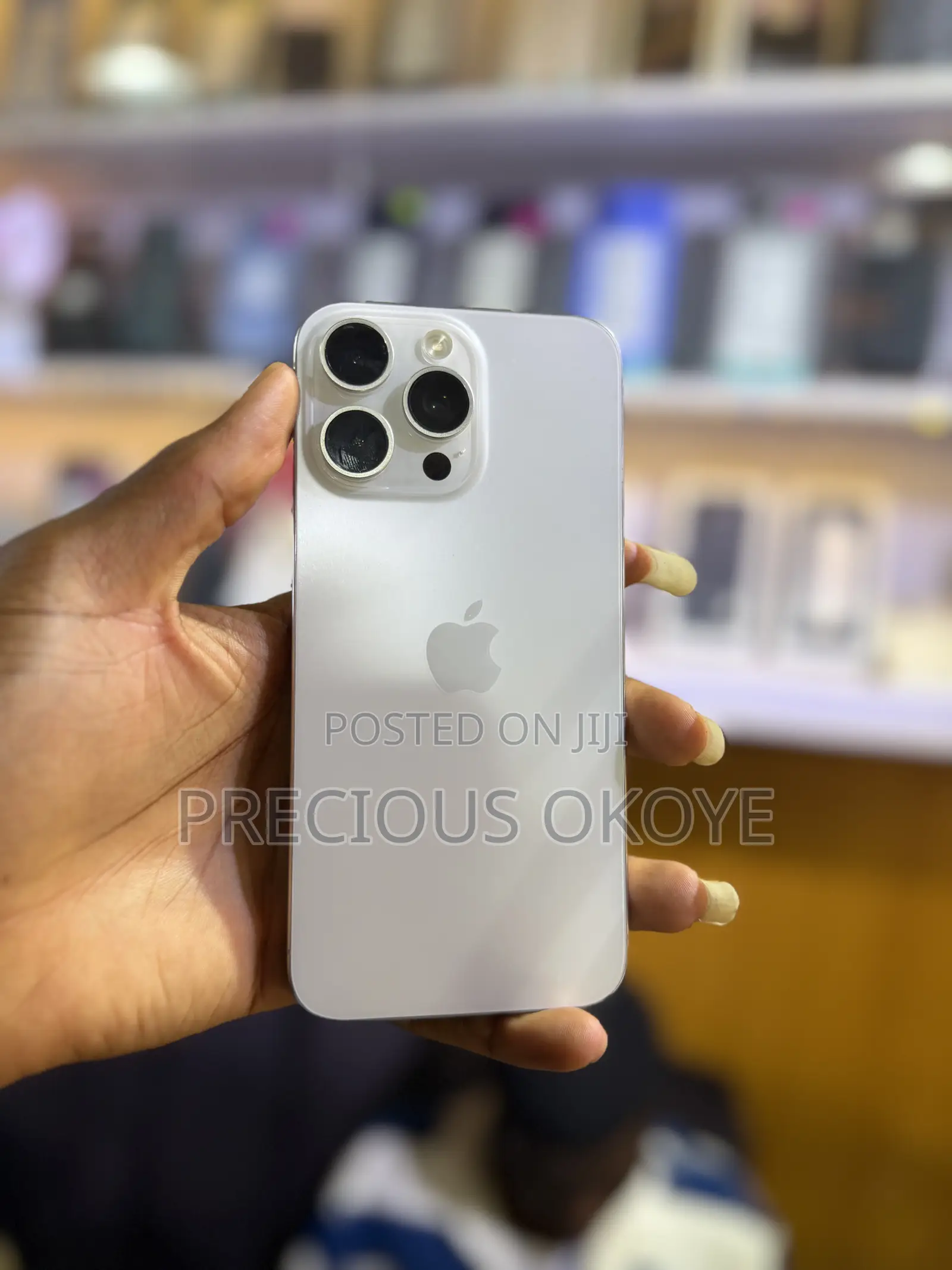 Apple iPhone 15 Pro Max 256 GB Silver for sale - Precious Okoye Price ...