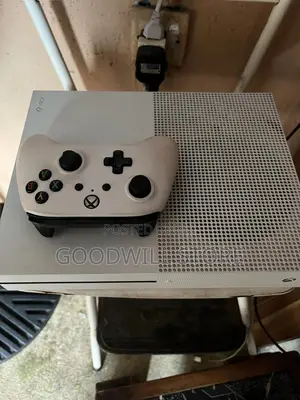 Xbox One S With One Wired Controller for sale - Price: ₦ 130,000 on ...