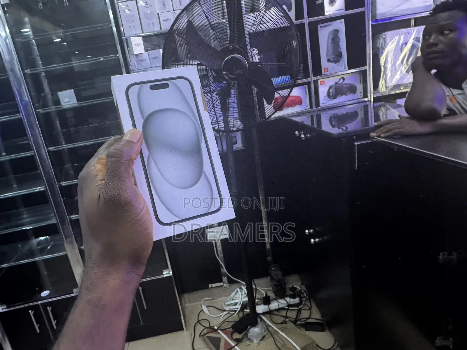 New Apple iPhone 15 128 GB Black - Dreamers Price: ₦ 720,000 on Jiji.ng ...