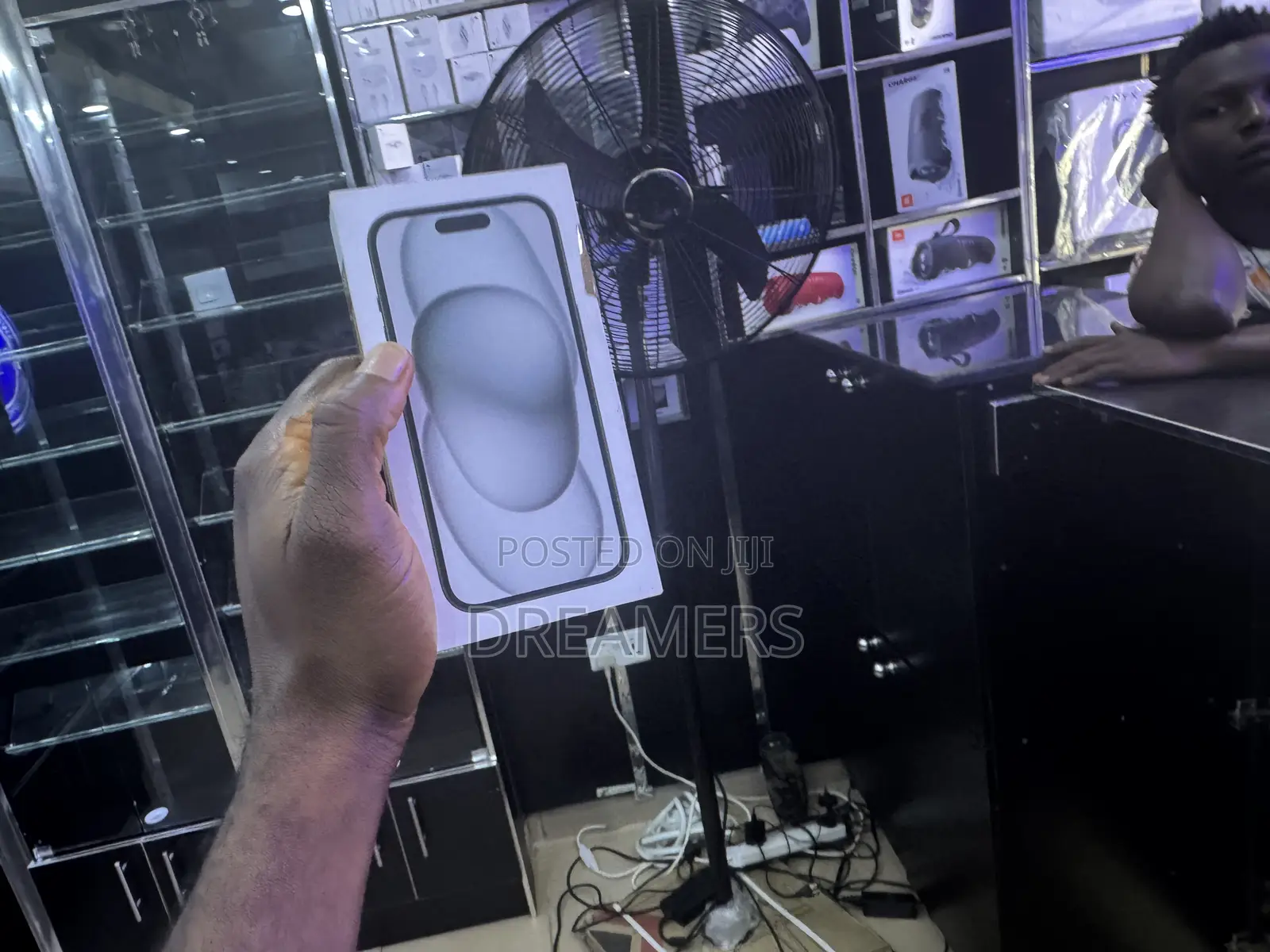 New Apple iPhone 15 128 GB Black - Dreamers Price: ₦ 720,000 on Jiji.ng ...