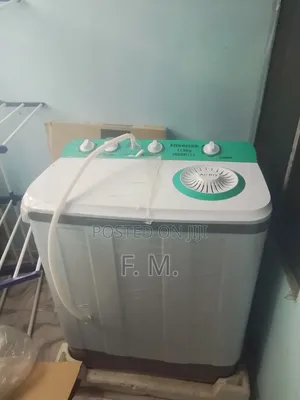 Neatly Used Hisense 11kg Manual Washing Machine. Used for 4 Months. - F ...