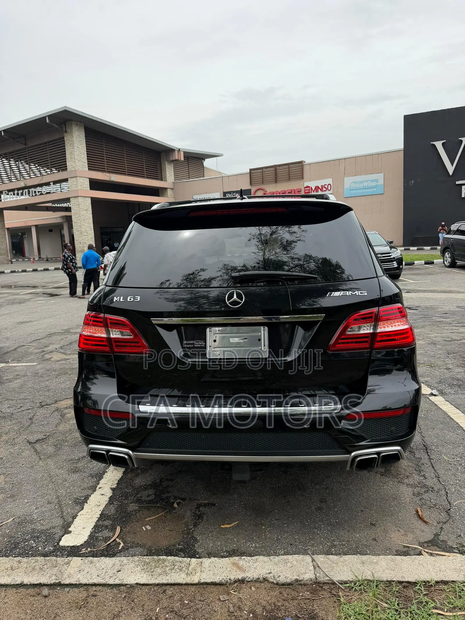Mercedes-Benz M Class ML63 AMG 4dr SUV AWD (5.5L 8cyl Turbo 7A) 2014 ...