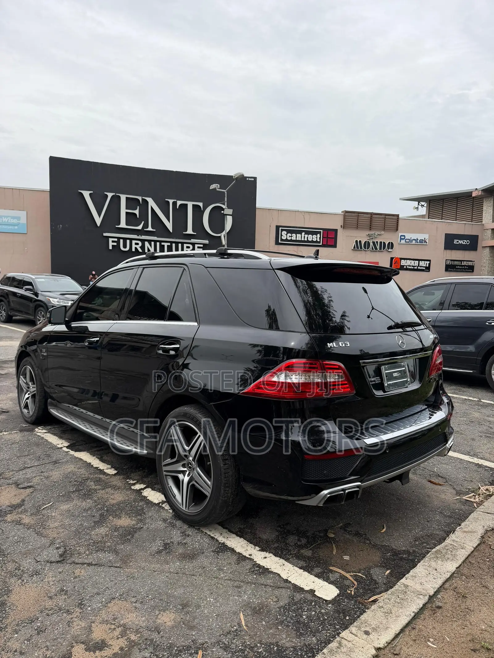 Mercedes-Benz M Class ML63 AMG 4dr SUV AWD (5.5L 8cyl Turbo 7A) 2014 ...