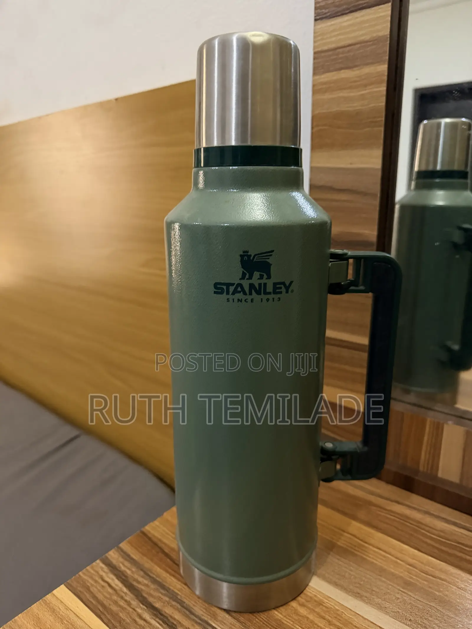 Stanley Baby Flask for sale - Price: ₦ 50,000 on Jiji.ng [Katampe]