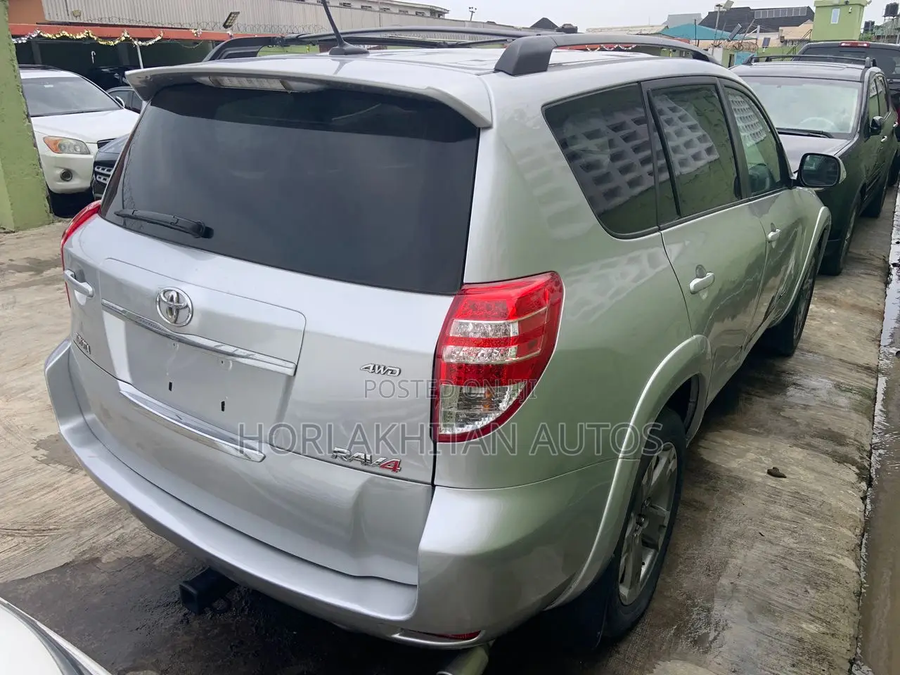Toyota RAV4 2.5 2010 Silver for sale - Horlakhitan Autos Price: ₦ ...