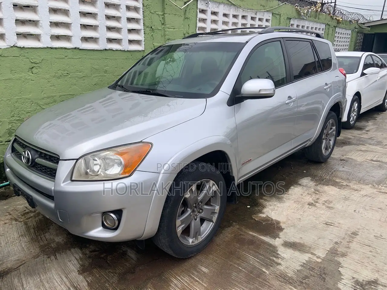 Toyota RAV4 2.5 2010 Silver for sale - Horlakhitan Autos Price: ₦ ...