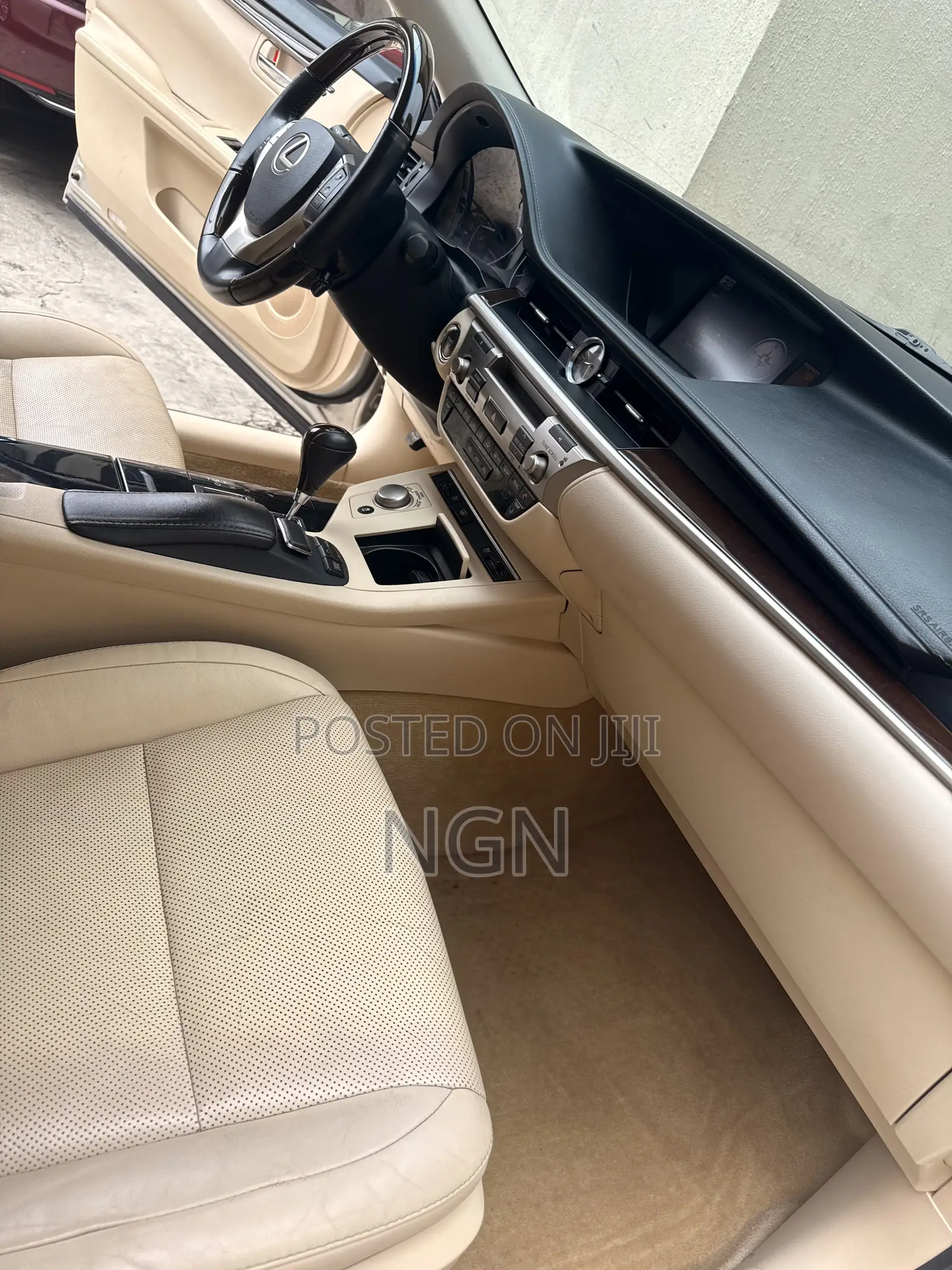 Lexus ES 2013 Gold for sale - NGN Price: ₦ 19,950,000 on Jiji.ng [Ikeja]