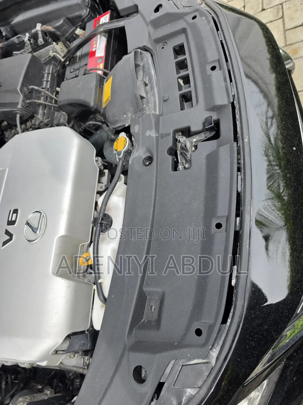 Lexus ES 2015 Black for sale - Price: ₦ 22,000,000 on Jiji.ng [Isolo]