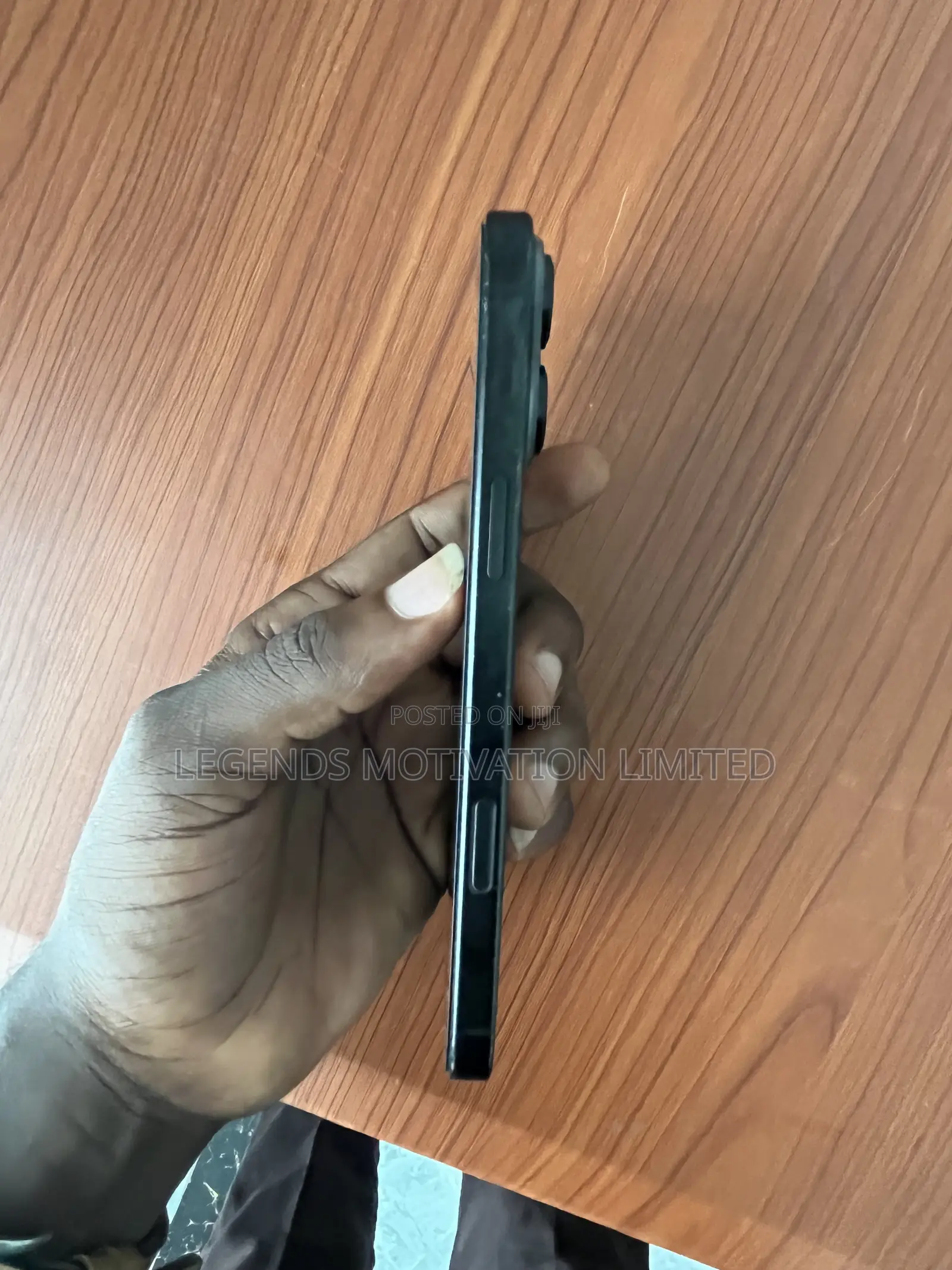 Apple iPhone 16 Pro Max 256 GB Black for sale - Legends Motivation ...