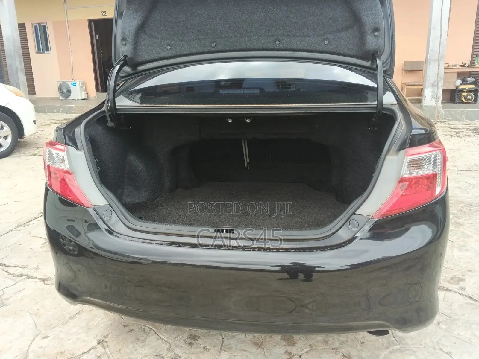Toyota Camry 2014 Black - Cars45 Price: ₦ 15,600,000 on Jiji.ng [Akure]
