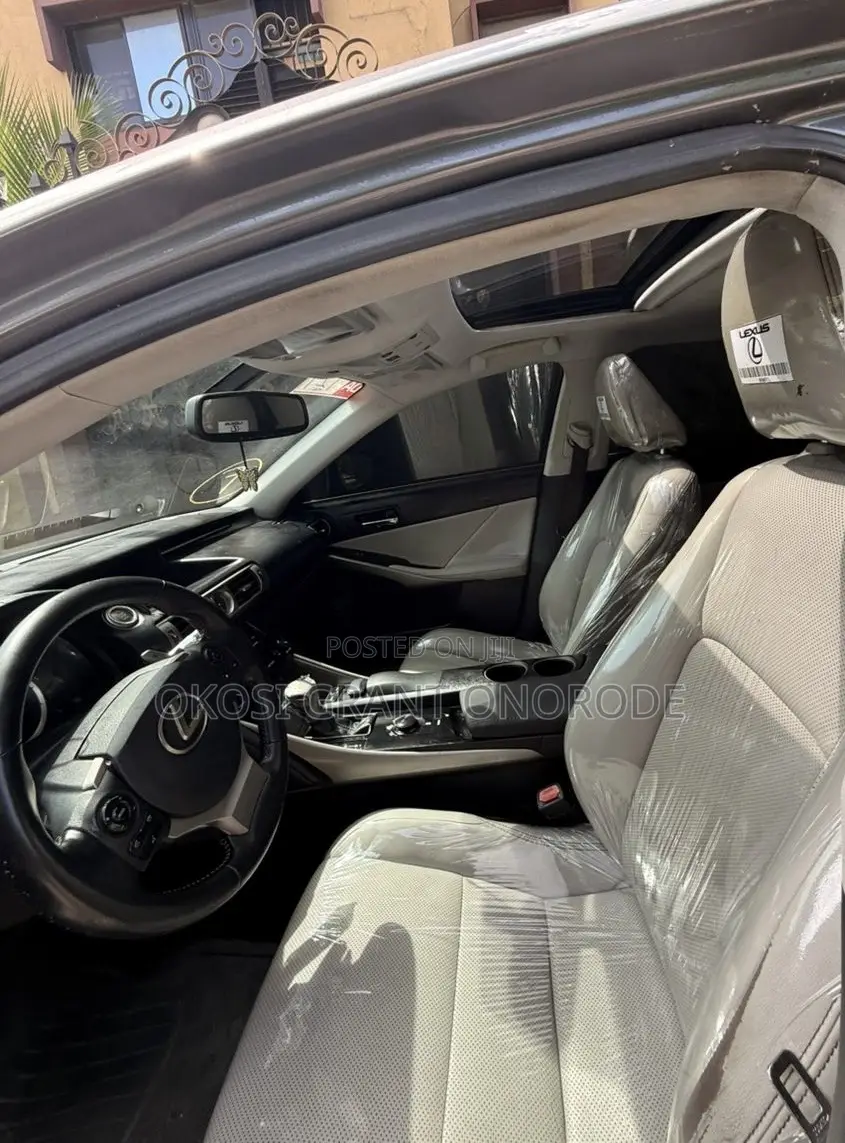 Lexus IS 250 4WD 2014 Gray - Price: ₦ 19,500,000 on Jiji.ng [Surulere]
