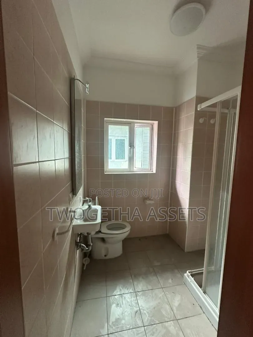 3bdrm Block of Flats in Ahmadu Bello Way for rent - Price: ₦ 30,000,000 ...