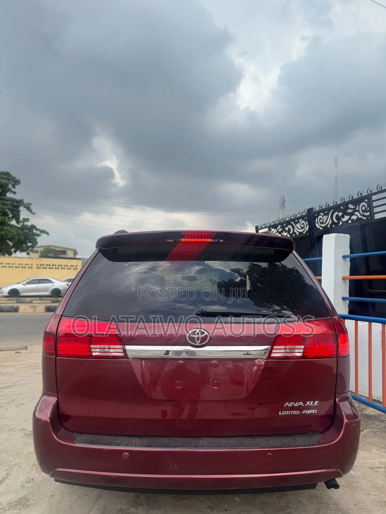 Toyota Sienna XLE Limited 2005 Red for sale - Olataiwo Autos’s Price: ₦ ...