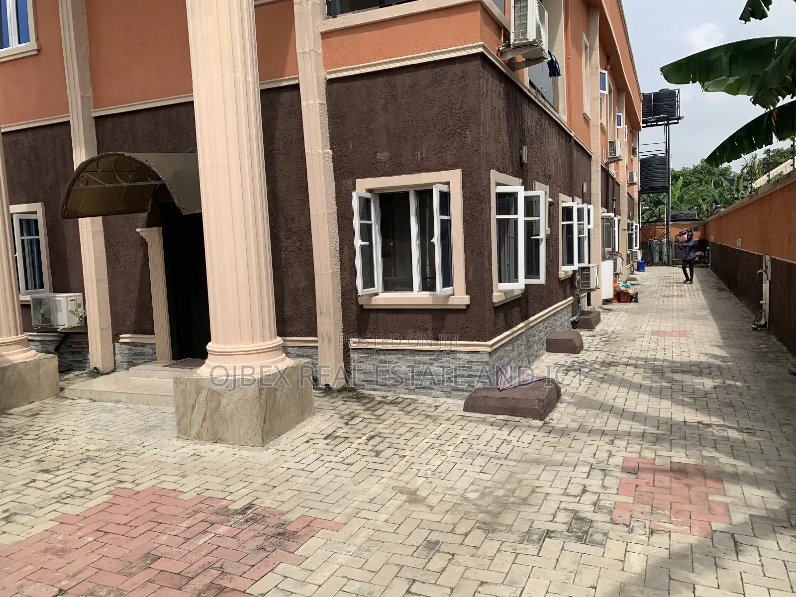 Furnished 3bdrm Block of Flats in Abijo Victory Villa, Ajah for sale ...