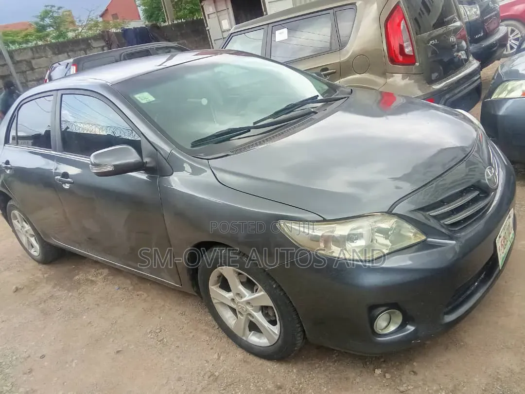 Toyota Corolla LE 4dr Sedan (1.8L 4cyl 4A) 2012 Gray for sale - SM-OVIE ...
