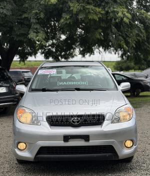 Toyota Matrix XR Hatchback AWD (1.8L 4cyl 4A) 2006 Silver for sale ...