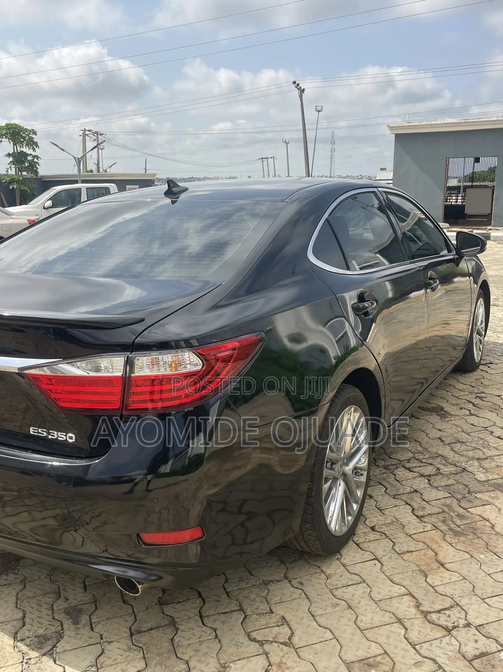 Lexus ES 2014 Black - Price: ₦ 20,000,000 on Jiji.ng [Ilorin West]