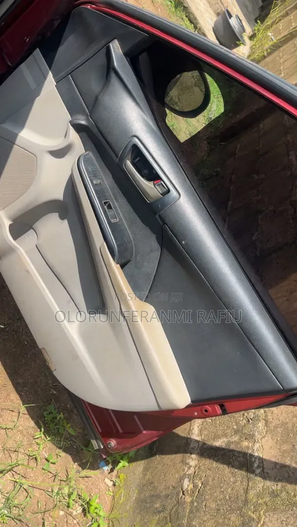 Toyota Camry 2013 Red - Price: ₦ 6,000,000 on Jiji.ng [Ifo]