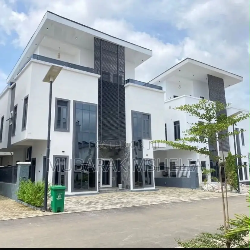 Furnished 4bdrm Duplex in Jahi for sale - Mubarak Mshelia Price: ₦ ...