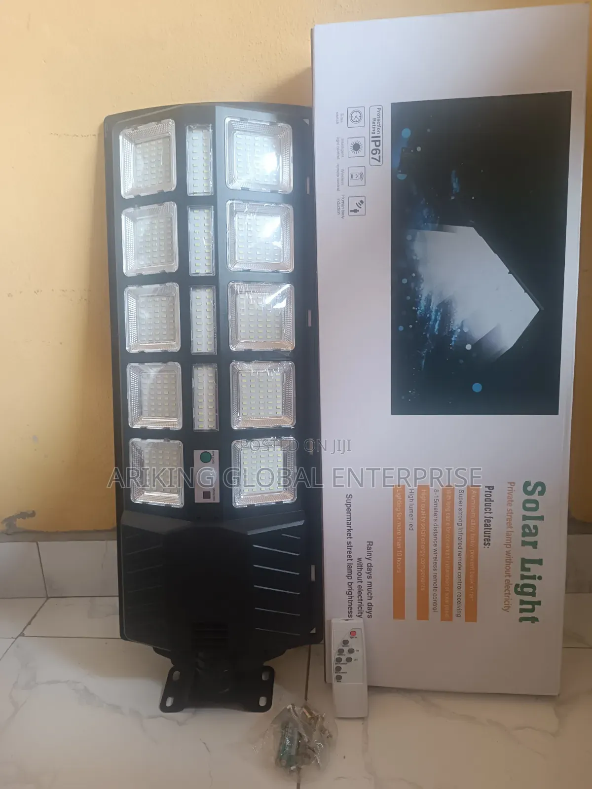 Super Bright Solar Street Light With Remote Control - ARIKING GLOBAL ...